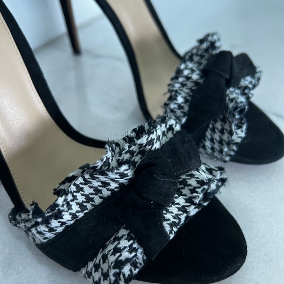 Alexandre Birman | Shoes | Alexandre Birman Elegant Black And White ...